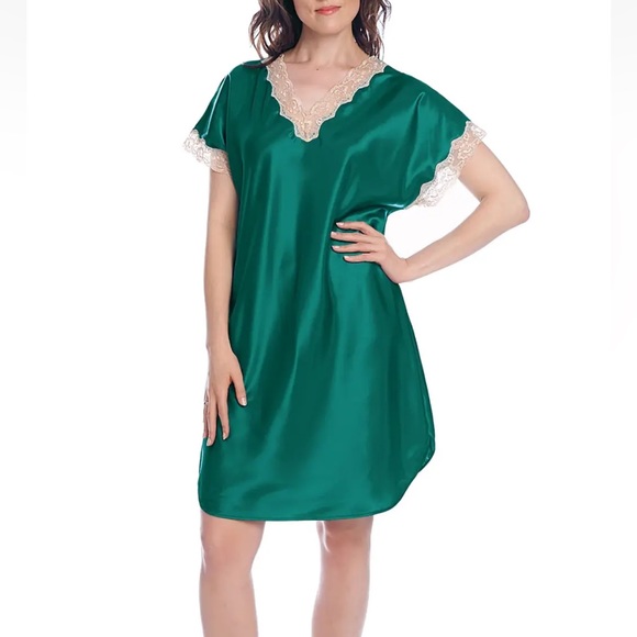 Shadowline | Intimates & Sleepwear | Shadowline Vintage Emerald Teal ...